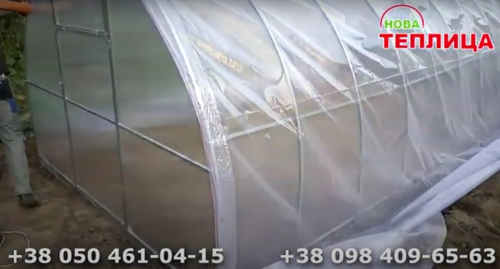 Купить теплицу 3 на 6 Теплица 3х6 метров Комби (плёнка + пк) - НоваТеплица